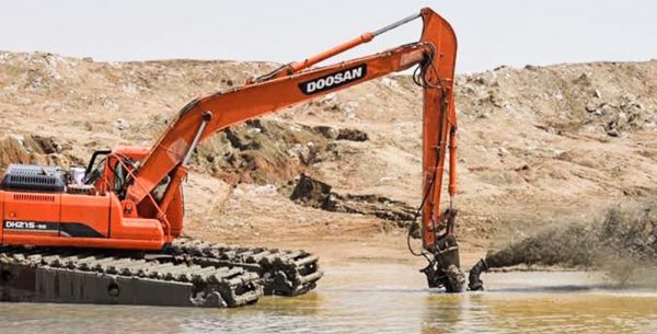 River Machinery amphibious excavator operations - River Heavy Industry ...