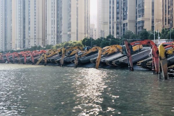 Waterway Construction: The Impact of River’s Pontoon Excavator